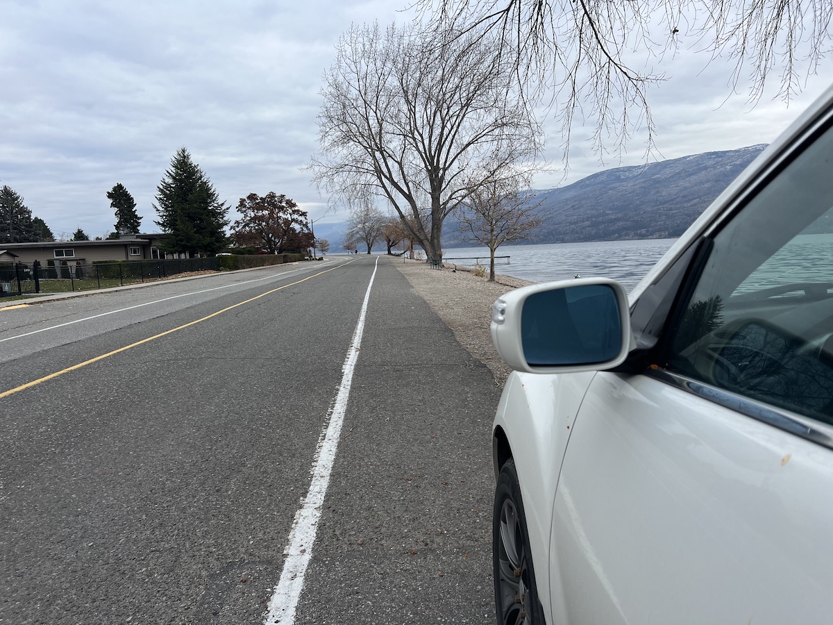 No parking this side of Beach Ave: District is floating the idea ...