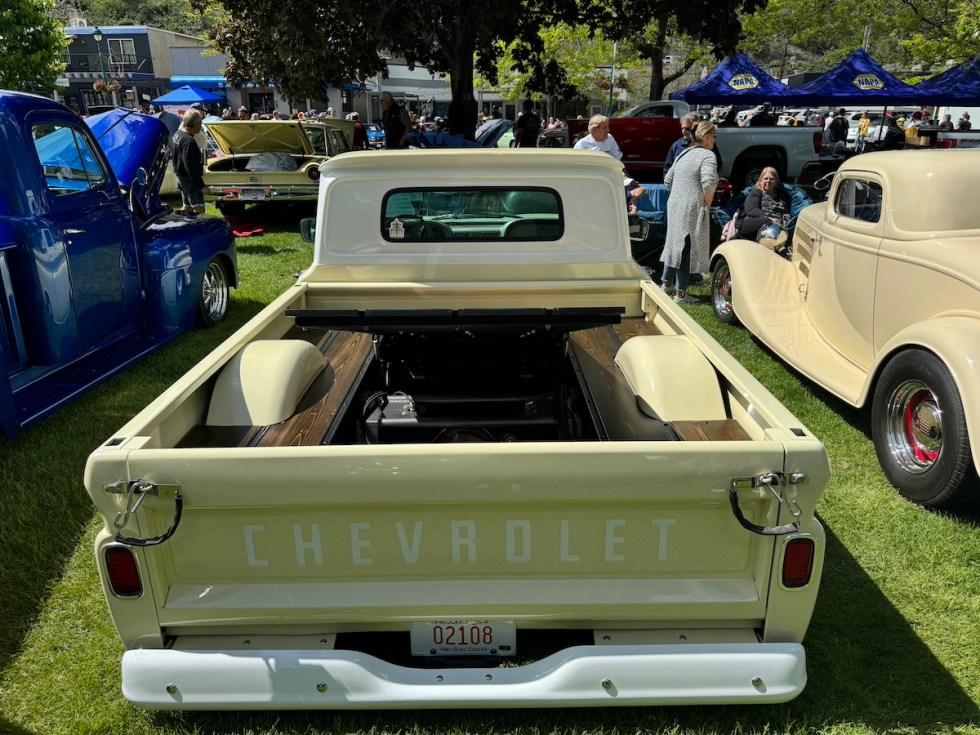 Photos from the 2024 Peachland Classic Car Show: | The Peachland Phoenix